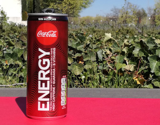 Coca-Cola lanza su primera bebida energética sin taurina