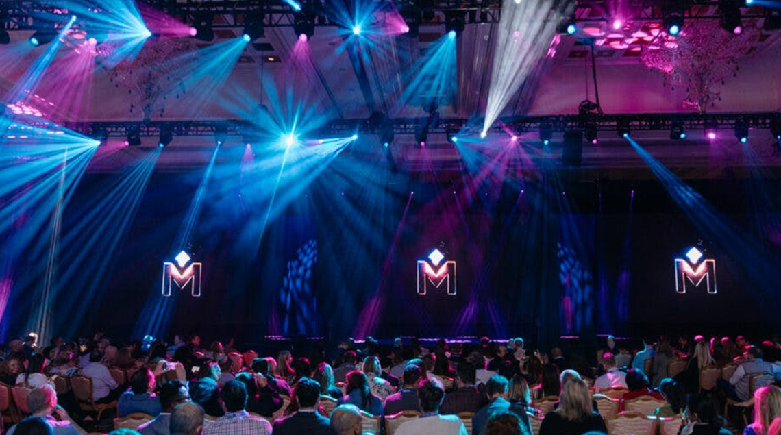 Nace 'Ask Athena', una IA conversacional experta en atención al cliente