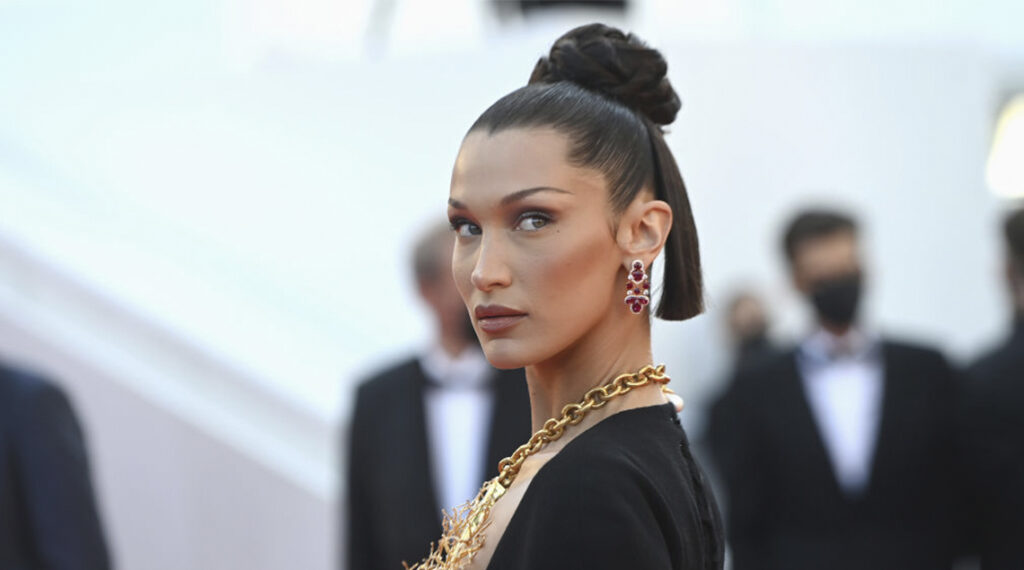 Adidas retira a Bella Hadid de su campaña tras recibir boicot en RRSS