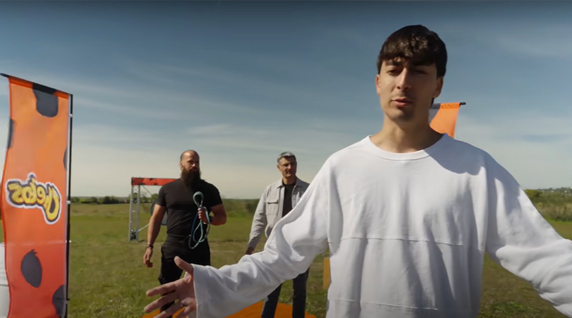 'Other Hand', la campaña de Cheetos que sorprende con picardía