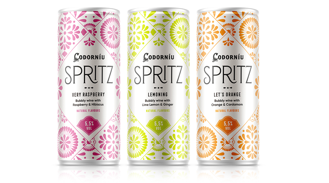 Supperstudio diseña la nueva gama de vinos en lata de Codorníu