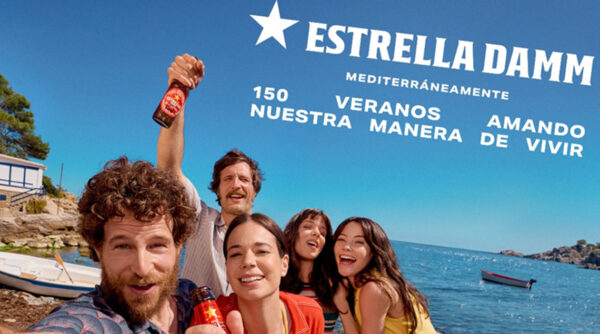 Estrella Dam celebra 150 años en su nueva campaña