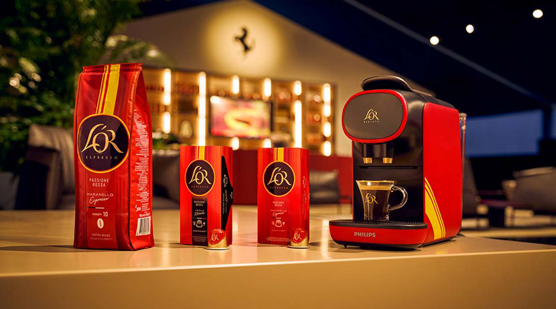 L’OR y Ferrari presentan en España la colección Passione Rossa