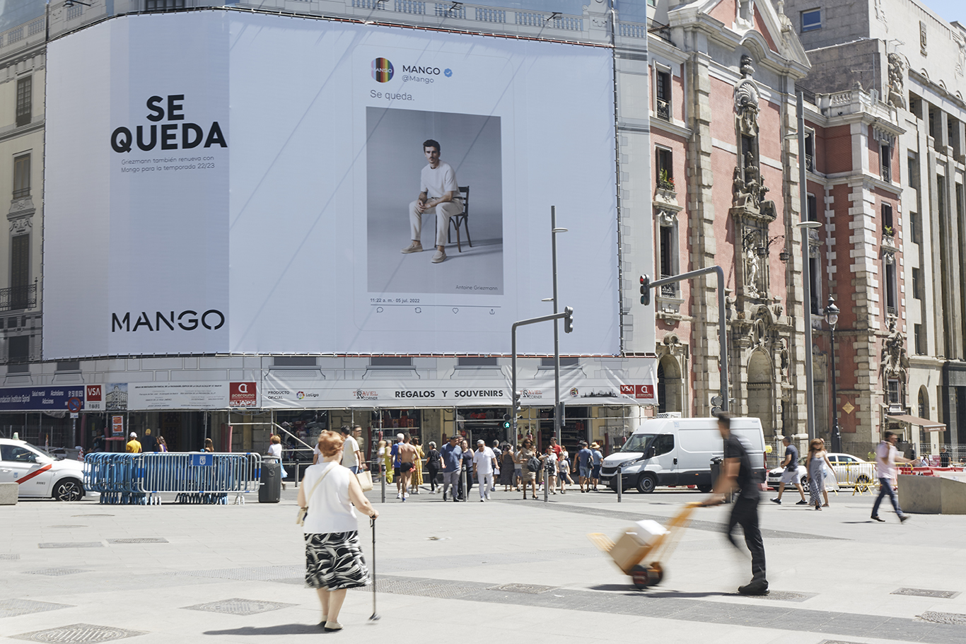 Griezmann, protagonista de la nueva campaña de exterior de Mango