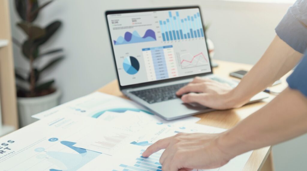 La inversión en digital roza el 45% en los principales medios de ...