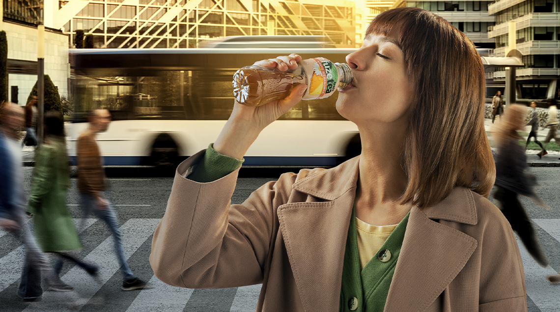 Coca-Cola estrena campaña de lanzamiento de su marca de té listo para ...