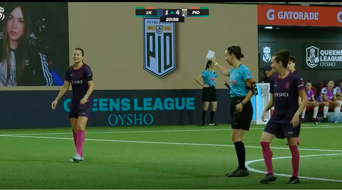 Interporc crea la tarjeta blanca en la Queens League Oysho